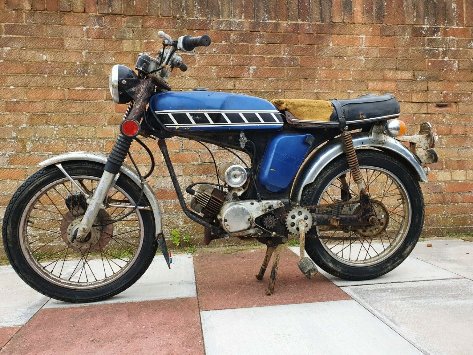 Yamaha Fs1e - Barn Find Bikes