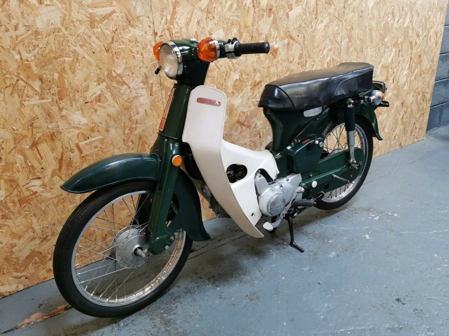 1970 HONDA CUB C70 FOR SALE - Barn Find Bikes