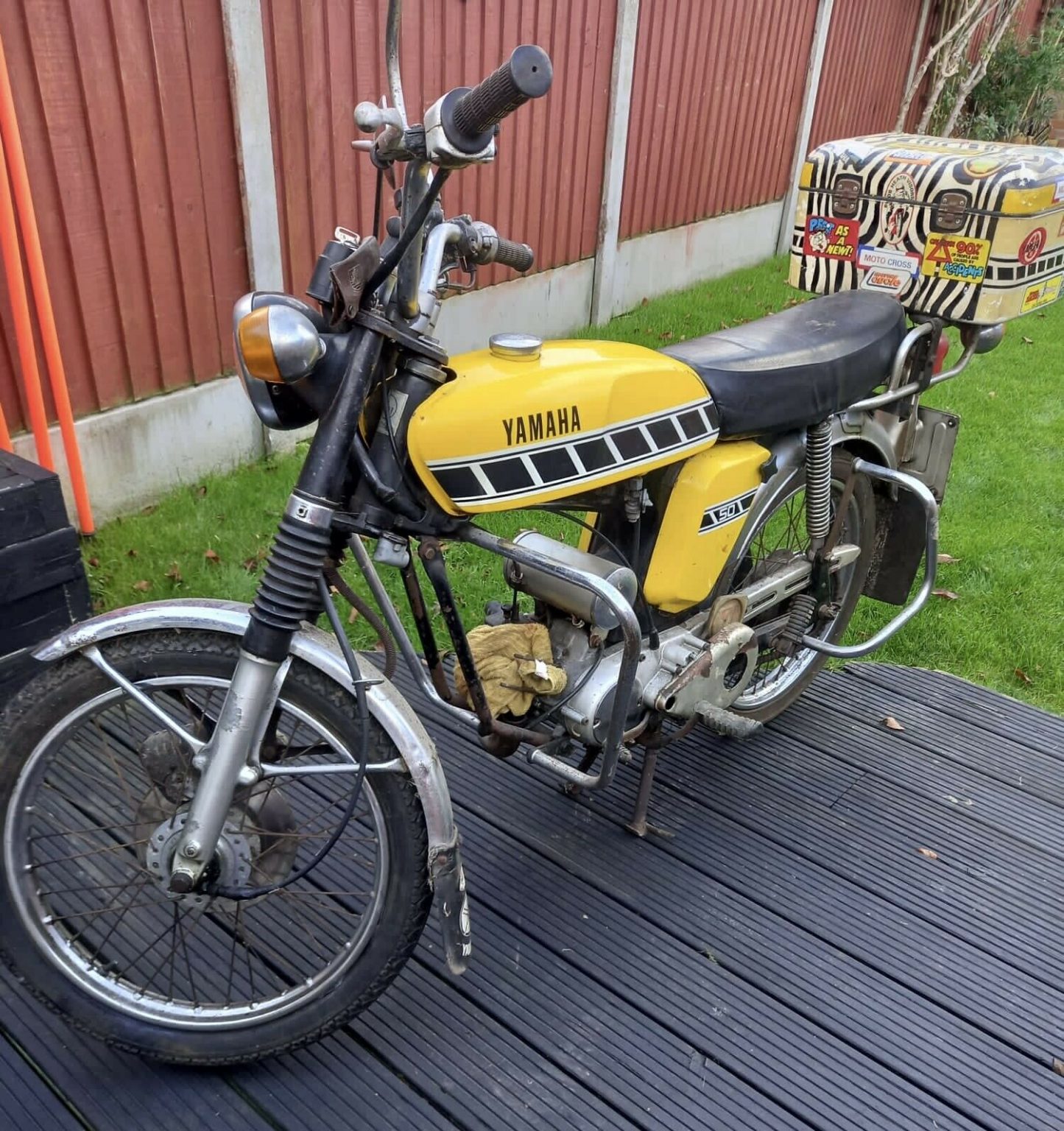 1974 Yamaha fs1e - Barn Find Bikes