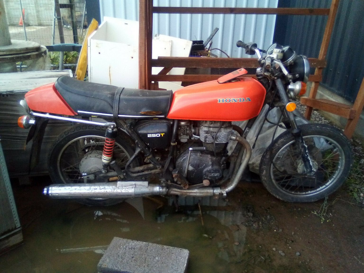 Honda CJ250T - Barn Find Bikes